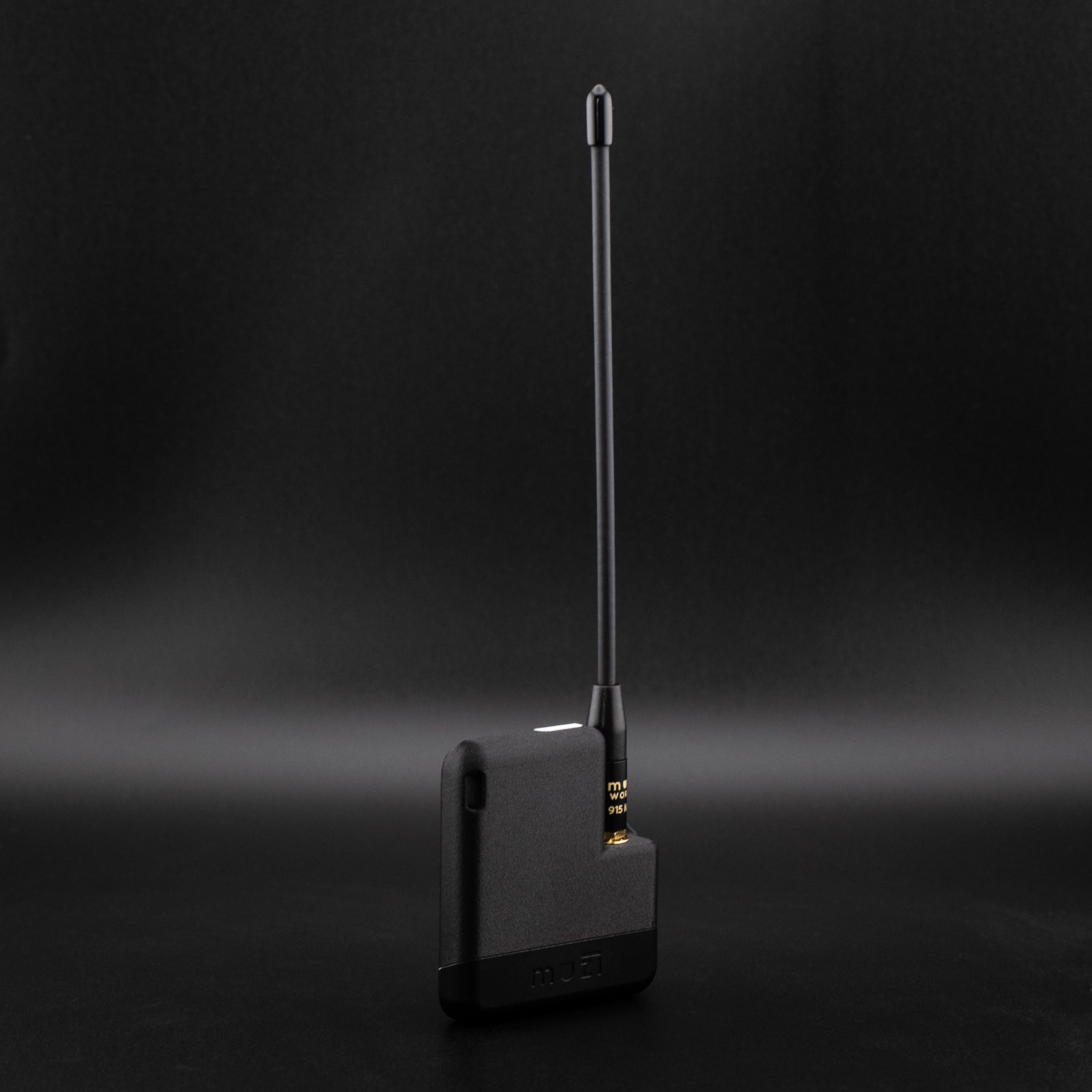 R1 Neo - Complete Meshtastic® Device with GPS – muzi ᴡᴏʀᴋꜱ